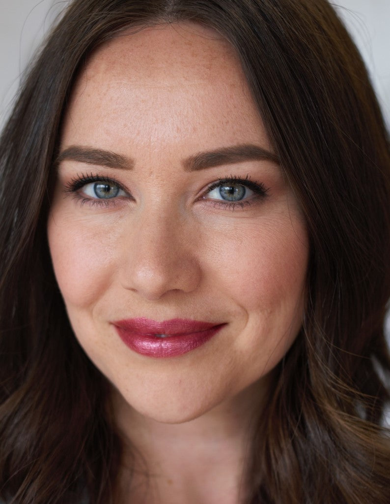 Pure Anada Glisten Lip Gloss – greenbeautycurator